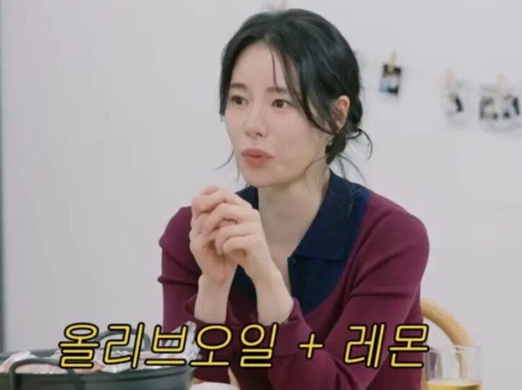 Actress Lim Ji-yeon Flaunts Ultra-Slim Swimsuit Look at 48kg—Here Is ...